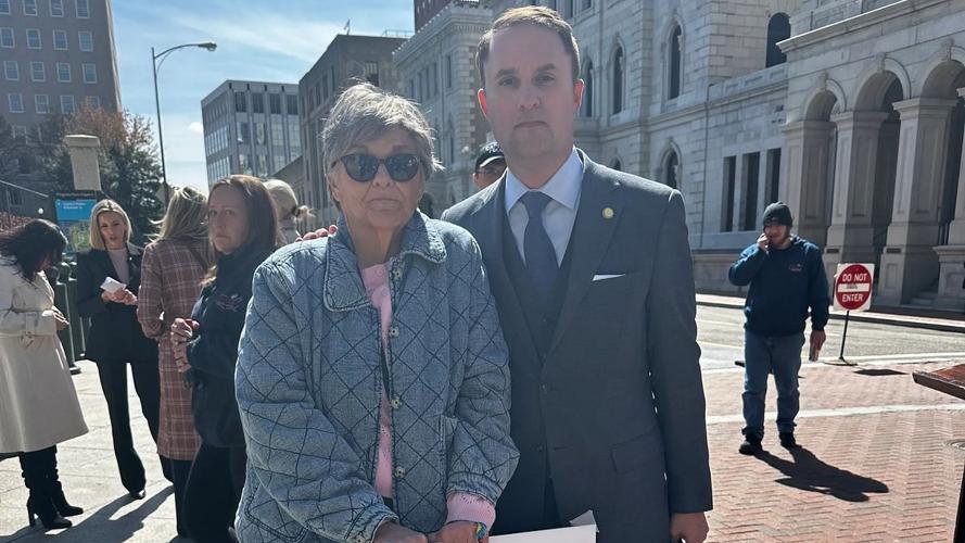 Miyares, family of stabbing victim push for changes after Fairfax ...
