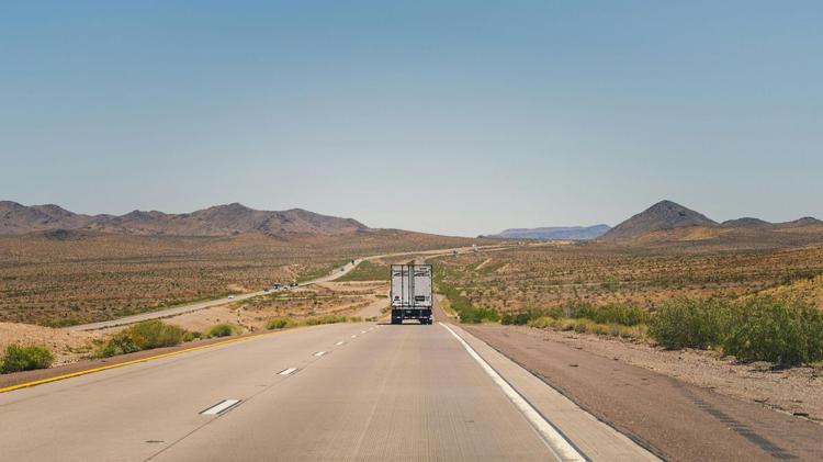 Ohio pulls 1,200 commercial truck licenses for immigration guidelines ...