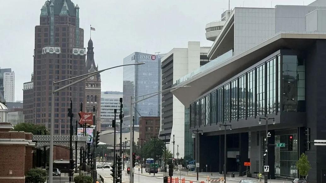 Milwaukee-area Krause Funeral Home employees leave Teamsters union ...