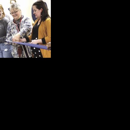 Blue ribbon ceremony | Frontpage | theclarionnews.com