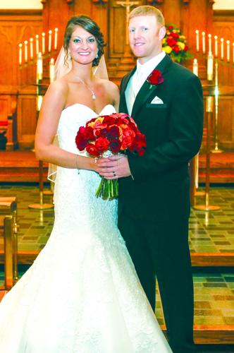 Martino-Mechling exchange vows | Living | theclarionnews.com