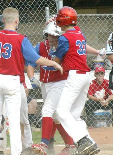 Clarion uses long ball in opening round win | Sports | theclarionnews.com