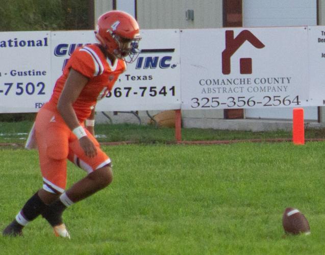 Cranfills Gap Lions at Gustine Tigers varsity football game from ...