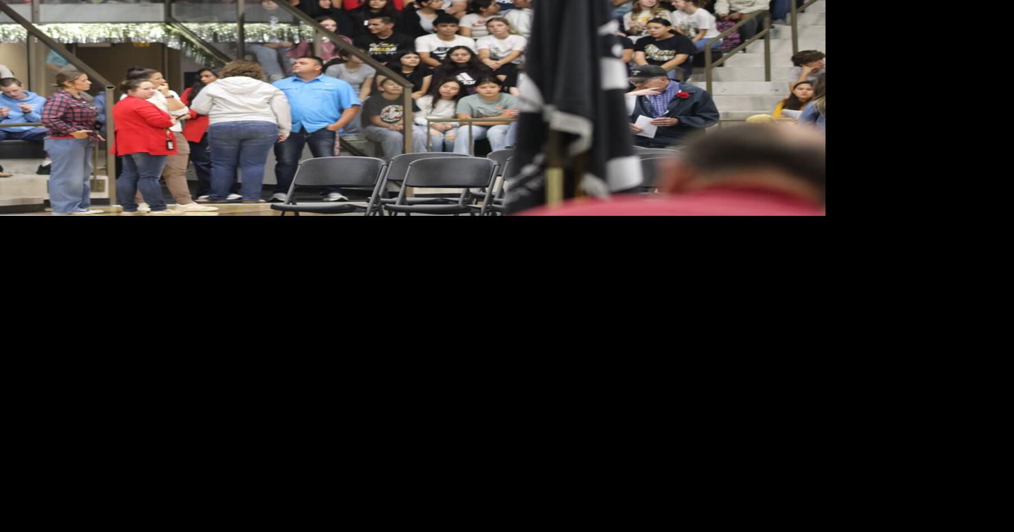 Comanche ISD Veterans Day program 2024 | A E | thecomanchechief.com