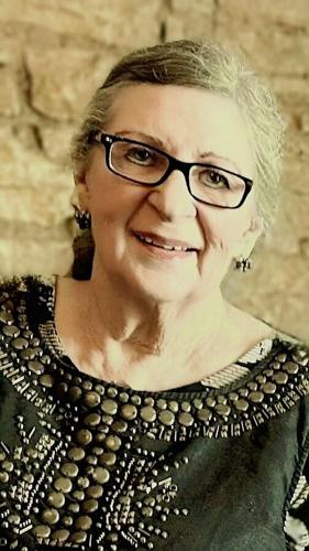 Sandra "Sandy" Prather Lane | Obituaries | thecomanchechief.com