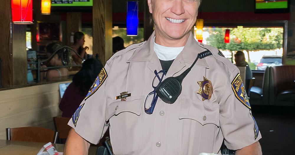 Tip a Cop: putting the serve in 'to serve and protect' | News ...