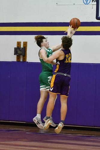 New Castle boys basketball battle Hagerstown in preseason scrimmage ...