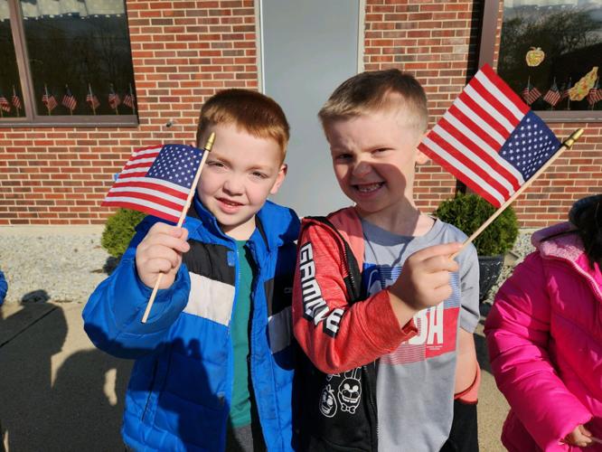 WRIGHT FLYERS CELEBRATE VETERANS | News | thecouriertimes.com