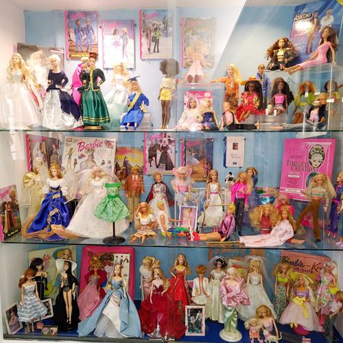Santa's Favorite Doll: Mother daughter duo create Barbie library ...