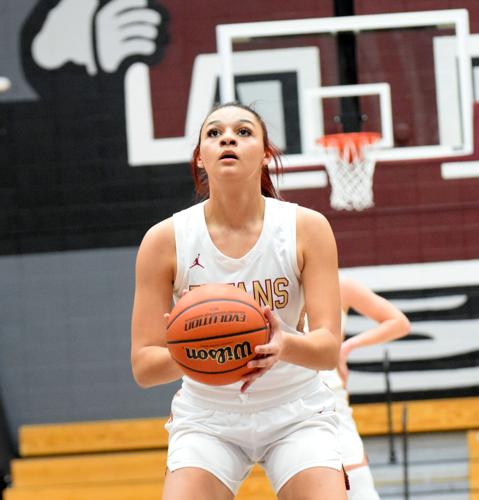 Lady Titans lose in heartbreaking fashion on senior night | Sports ...