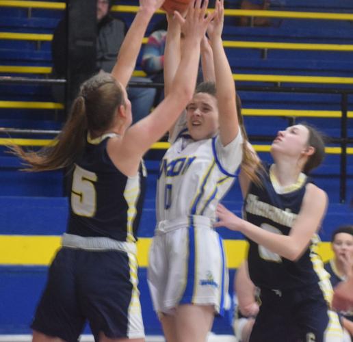 Raiders defeat Rockets in girls basketball | Sports | thecouriertimes.com