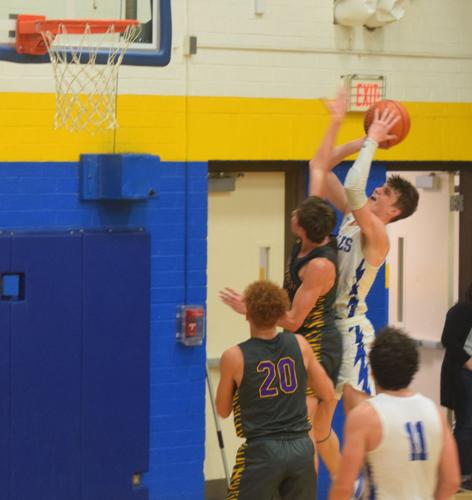 Golden Eagles soar past Tigers in OT | Sports | thecouriertimes.com