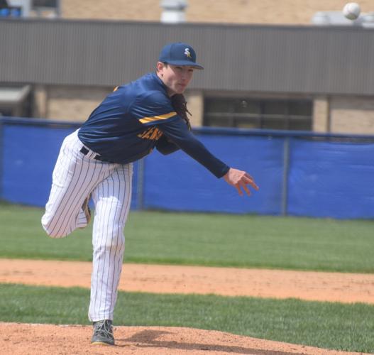 Baseball Raiders edge Panthers in 8 innings | Sports | thecouriertimes.com