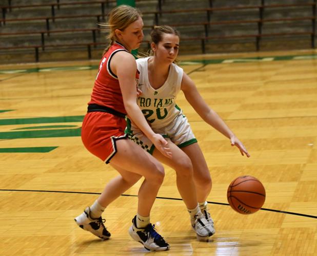 Raiders edge past Trojans in a close game | Sports | thecouriertimes.com