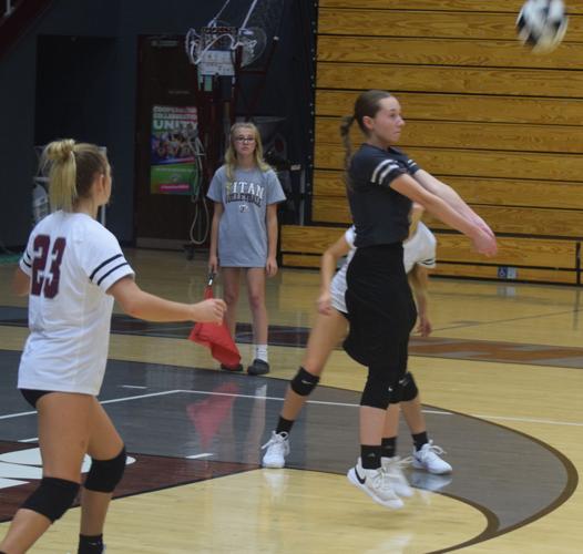 Titans defuse Rockets in volleyball | Sports | thecouriertimes.com