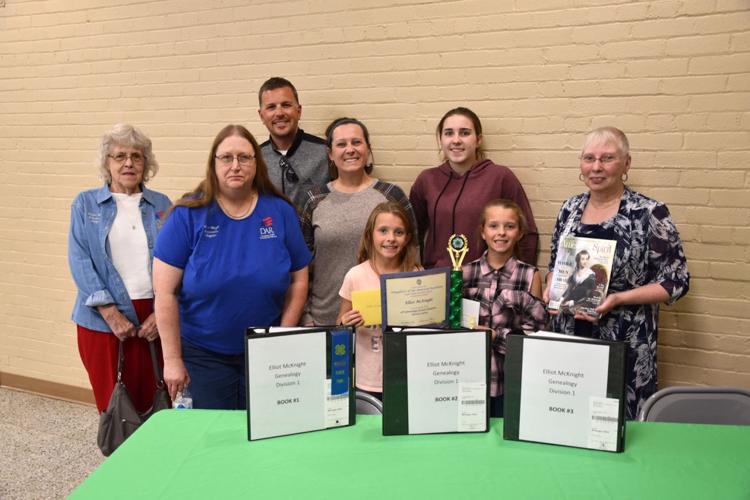 DAR recognizes 4-H Grand Champions | News | thecouriertimes.com