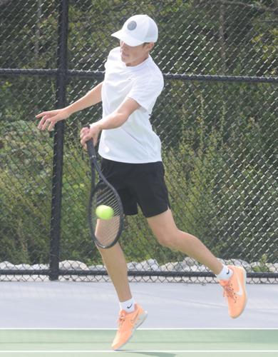 Trojans sweep Bearcats in boys tennis | Sports | thecouriertimes.com