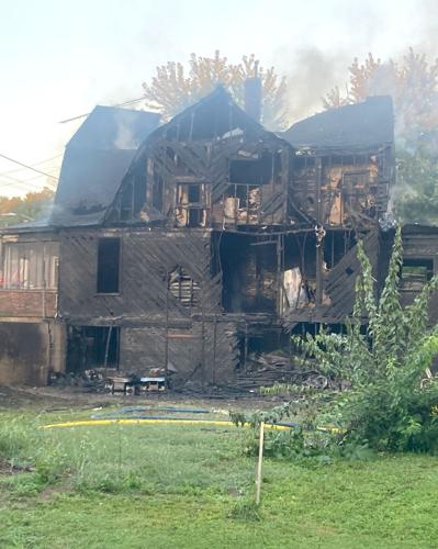 Lewisville house catches fire | News | thecouriertimes.com