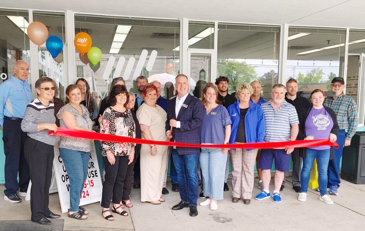 manpower opening hours