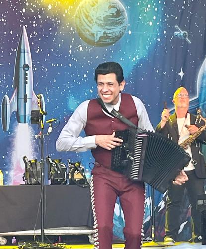 The Mavericks headline Rock the Ruins at Holliday Park | Opinion ...