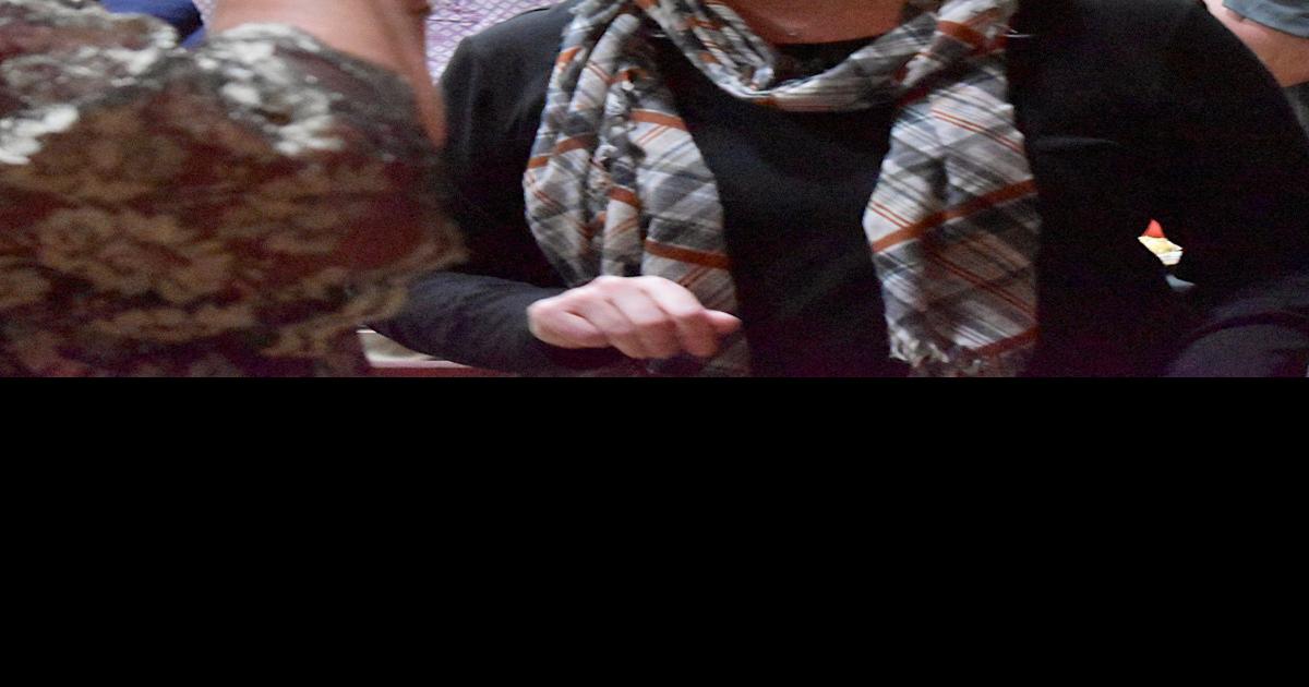 Chamber Gala is a sparkling success; Debi Ware named Citizen of the ...