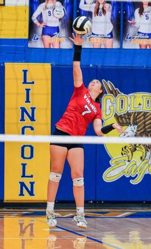 Vikings and Titans defeat volleyball semifinal opponents | Sports ...