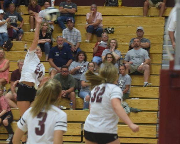 Raiders defeat Titans in volleyball | Sports | thecouriertimes.com