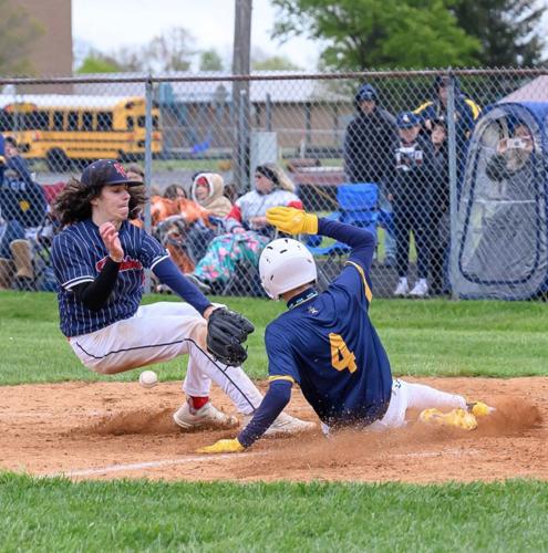 Shenandoah baseball has enough to hang on against BRV to extend record ...