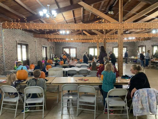 Thousands attend 3rd annual Fall Fest | News | thecouriertimes.com