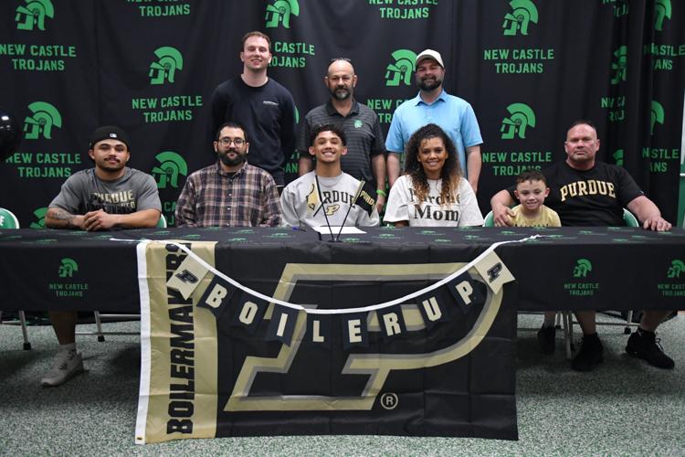 Big Ten gets next superstar on the mat | Sports | thecouriertimes.com