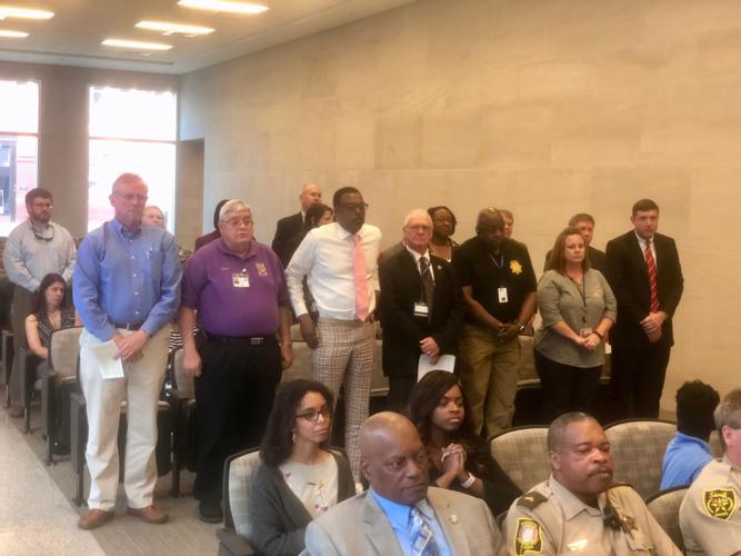 Candlelight Vigil For Victims' of Violent Crimes Held At Jefferson ... Candlelight Vigil For Victims' of Violent Crimes Held At Jefferson ...