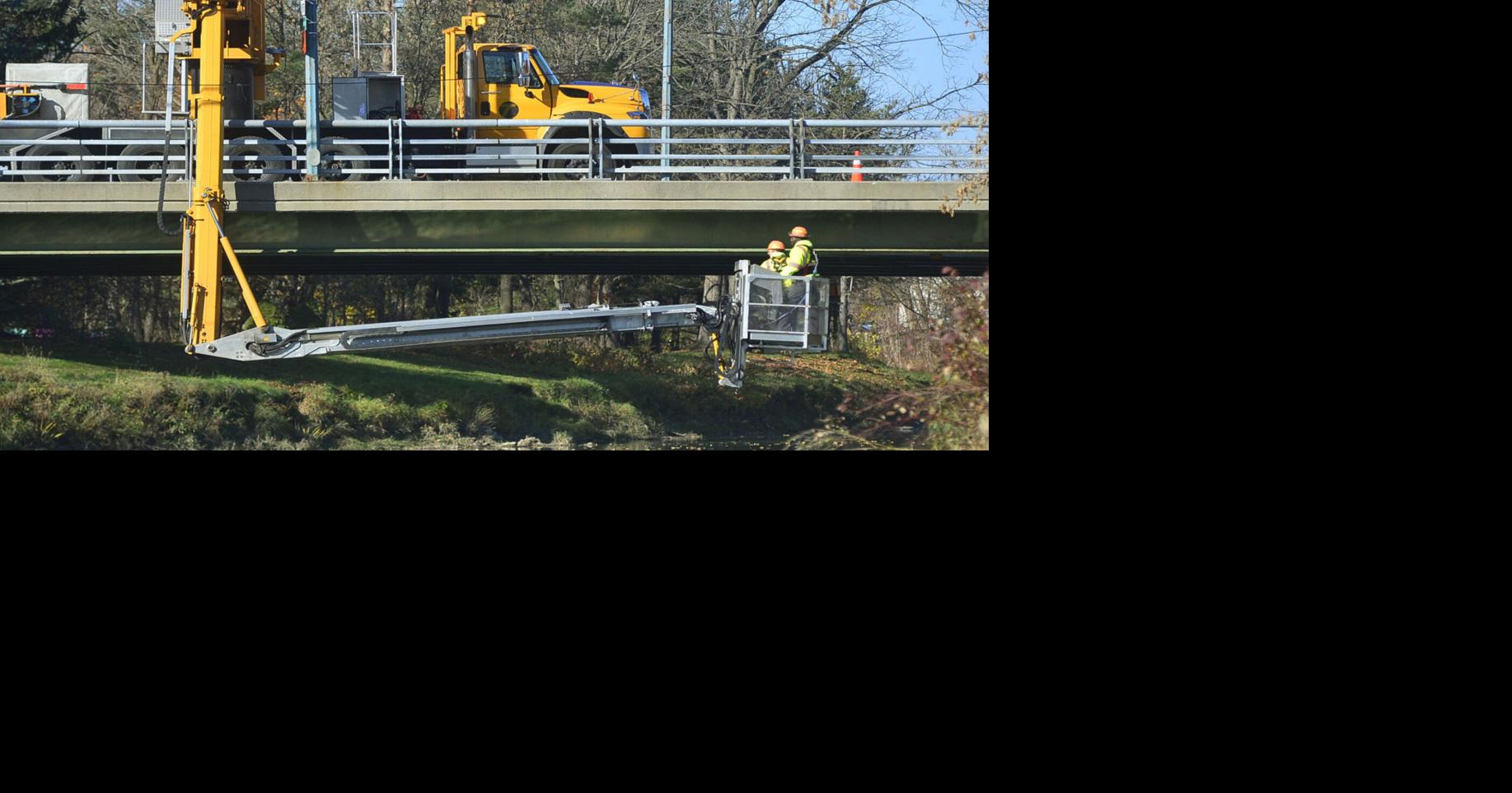 PHOTO: Batavia bridge inspection | Top Story | thedailynewsonline.com