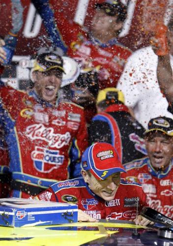 'Oldie' Martin still a goody as he collects 4th win of '09 | Sports ...