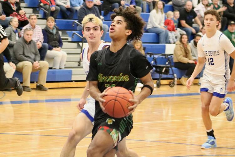 H.S. BOYS BASKETBALL ROUNDUP: Ray, Geneseo rally past Alexander in ...