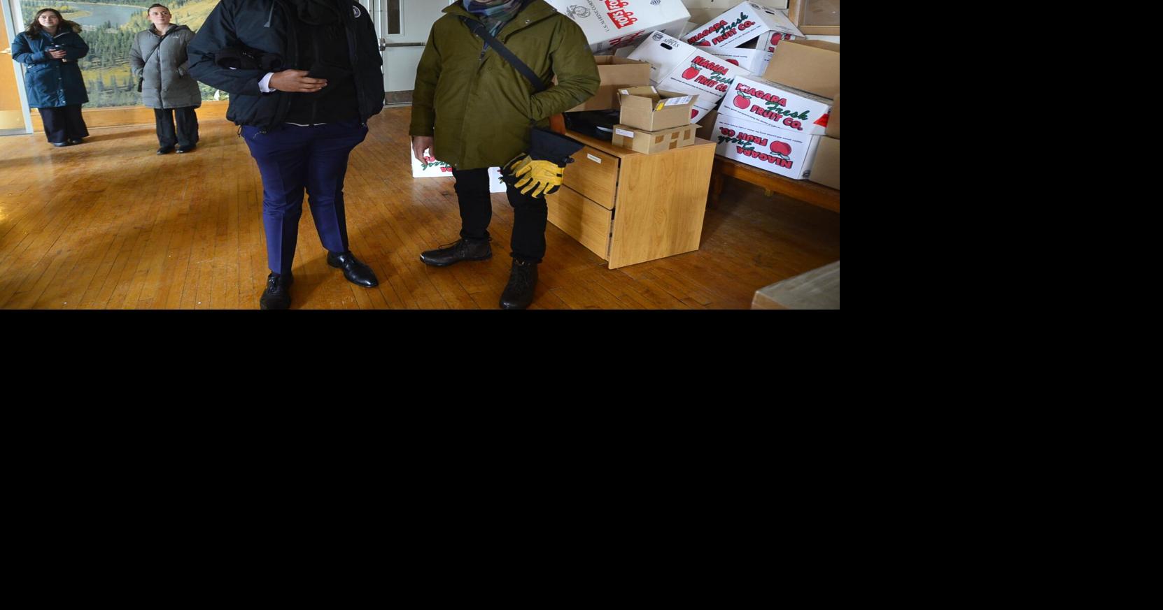 WATCH: A matter of synergy: N.Y. Secretary of State visits Perry | News ...