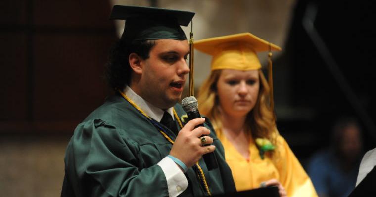 Alexander_Grad_37.JPG | | thedailynewsonline.com