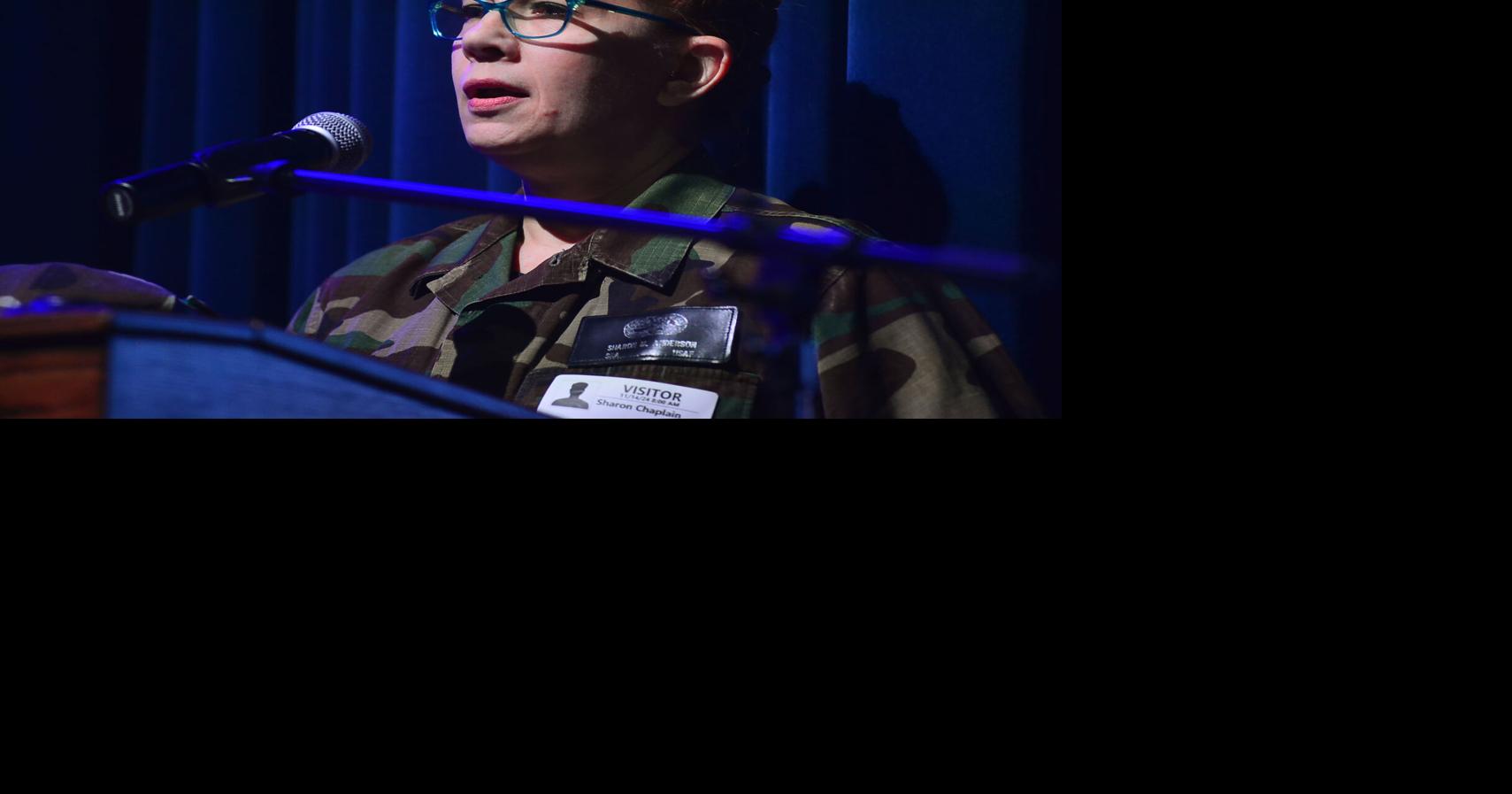 Batavia HS shows support for veterans | News | thedailynewsonline.com