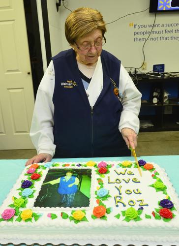 Walmart greeter, 92, retires after 22 years | News | thedailynewsonline.com