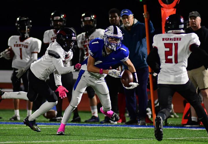 H.S. FOOTBALL: Batavia remains undefeated with victory over Vertus ...