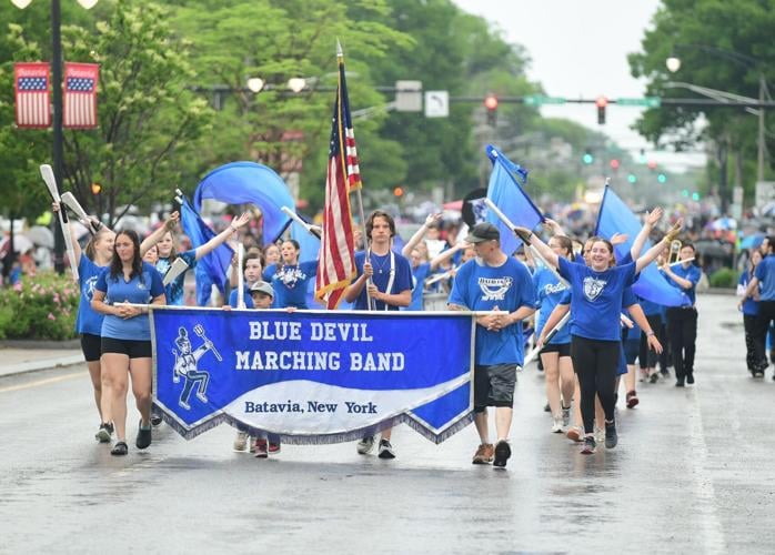 World War II veteran serves as grand marshal in Batavia parade | News ...
