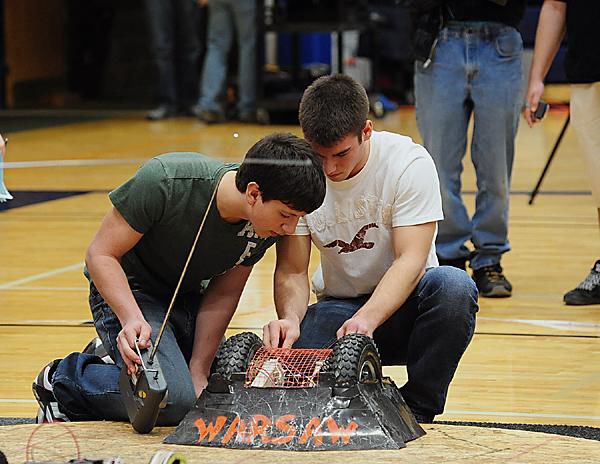 Tech Wars: Students engage in battle of brains | News ...