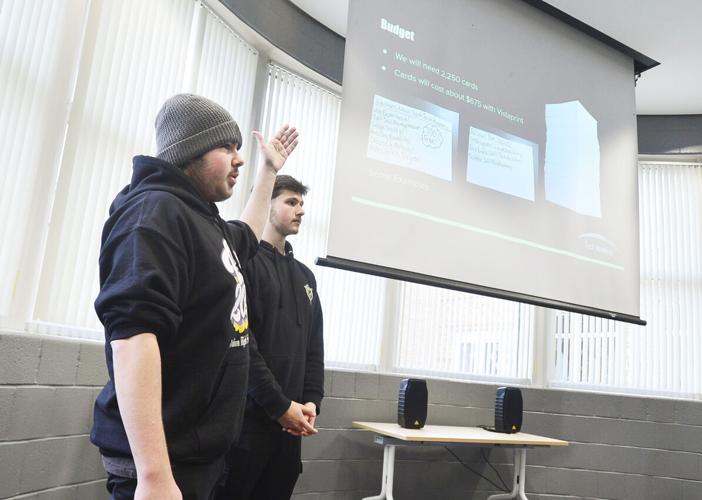 Team Riggi pitches winning game plan at March Madness Einstein Day ...