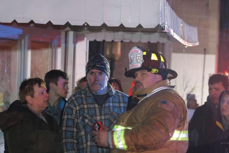 PHOTO GALLERY: Perry Bowling Center and apartments fire Monday | News ...