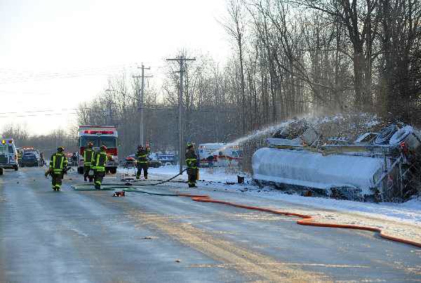Route 33 crash was scene of 'organized chaos’ | News ...