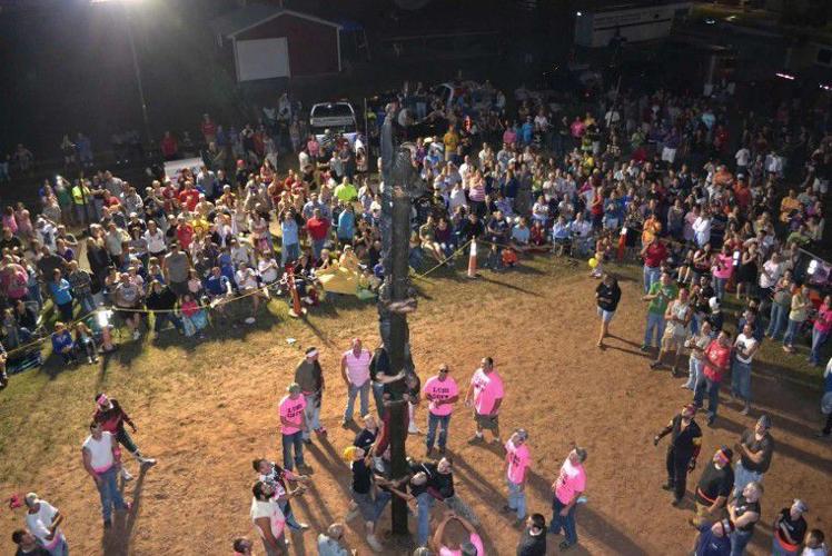 Grease pole packs Orleans fair finale | News | thedailynewsonline.com