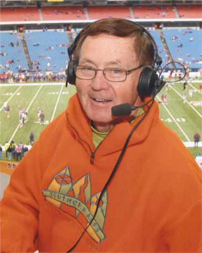 Talking football with Van Miller | Lifestyles | thedailynewsonline.com