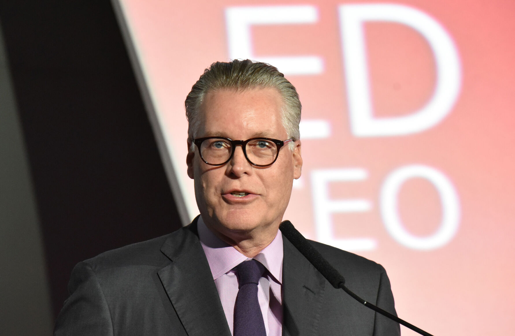 Editorial: Delta’s CEO says Trump will improve the FAA. Good for him ...