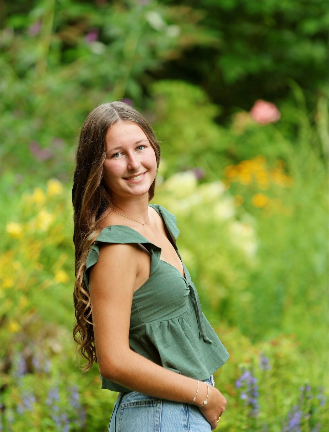 Teen of the Week: Lucinda Neff | School | thedailynewsonline.com