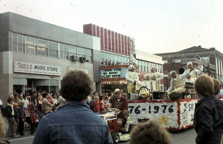 BACKWARD GLANCES: U.S. Bicentennial parade, 1976 | News ...