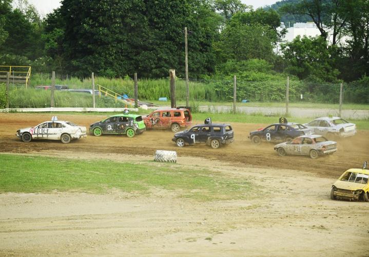 PHOTOS: Mud and dust at the fair Enduro race | News ...